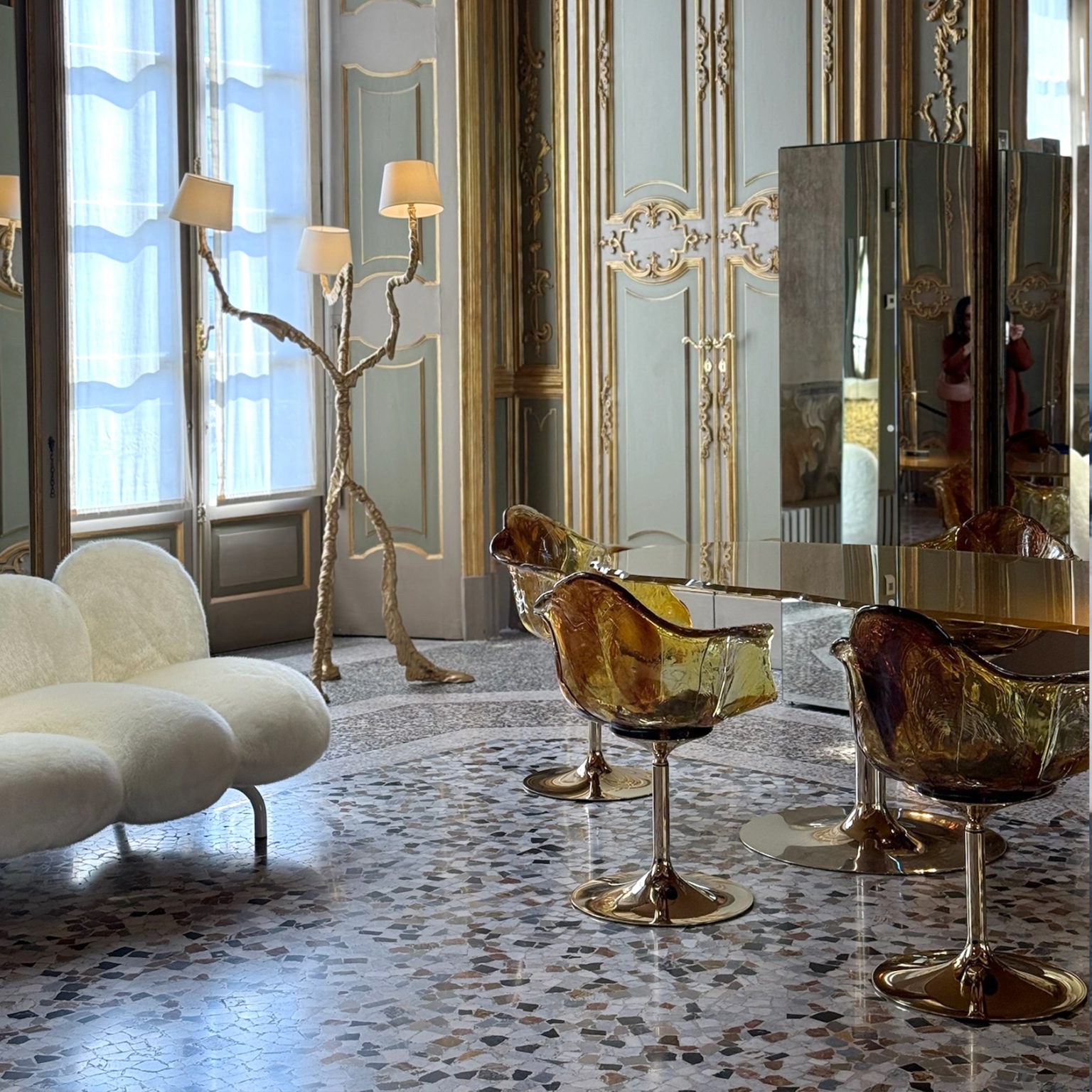 ddc | Furniture, Lighting, Accessories, Systems