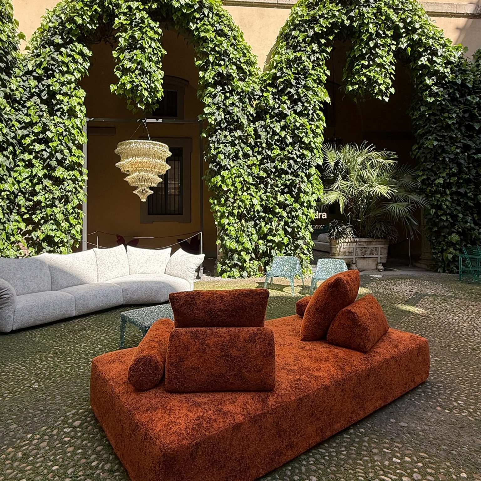 ddc | Furniture, Lighting, Accessories, Systems