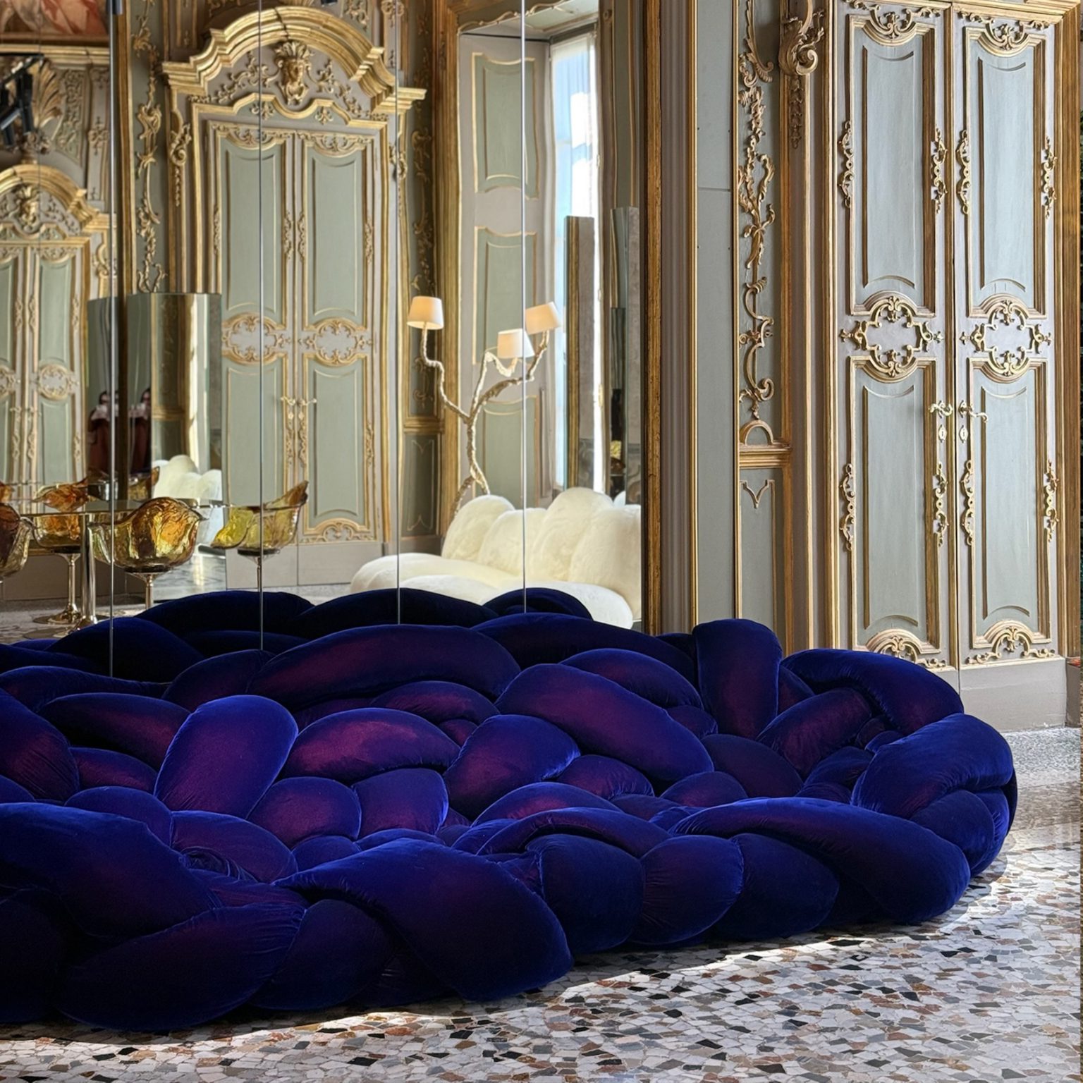 ddc | Furniture, Lighting, Accessories, Systems